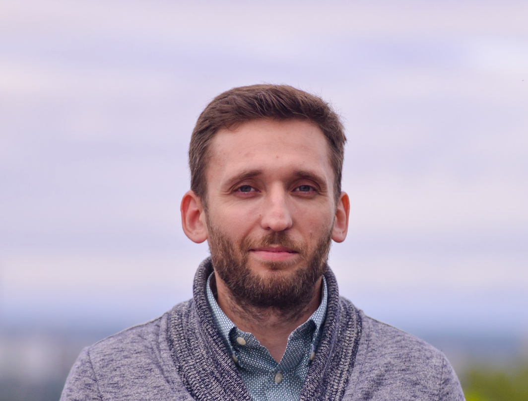 Max Klymyshyn – Medium