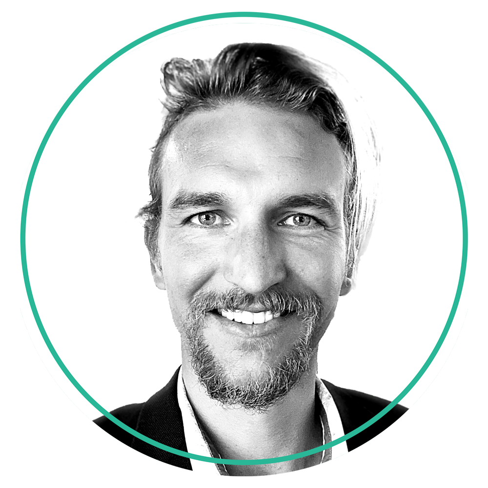 About Matthew Medium