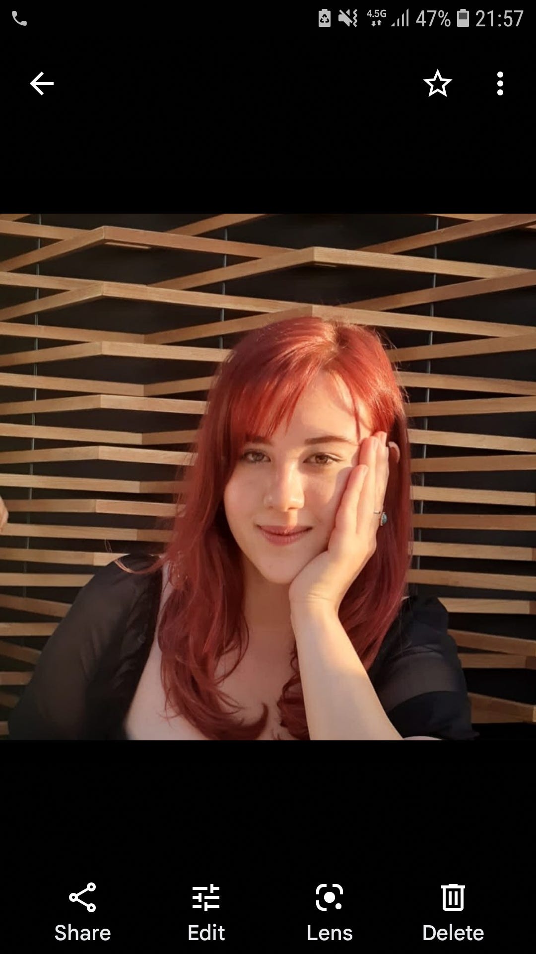 Reyhan Dağcı – Medium