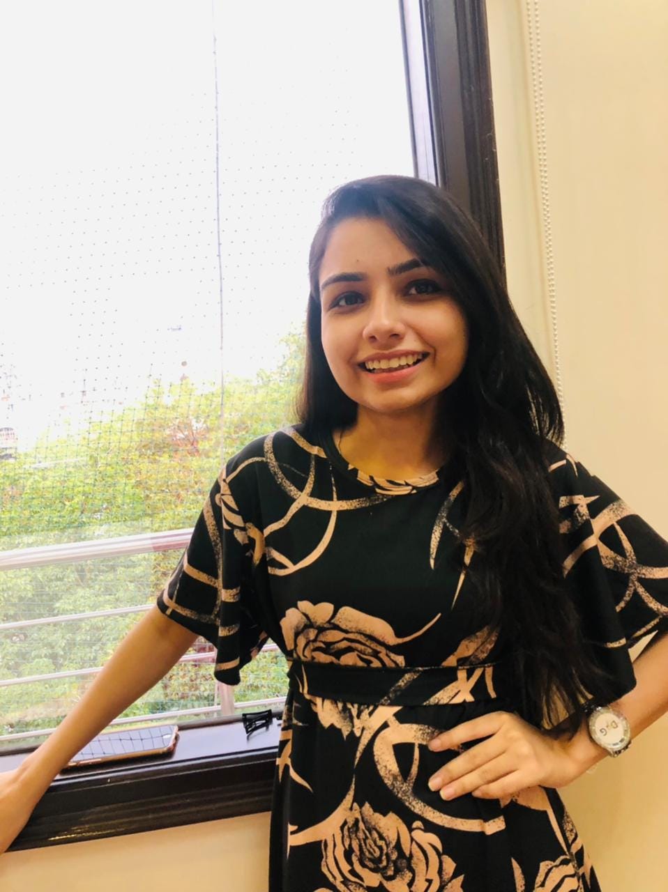 Shelly Anand – Medium