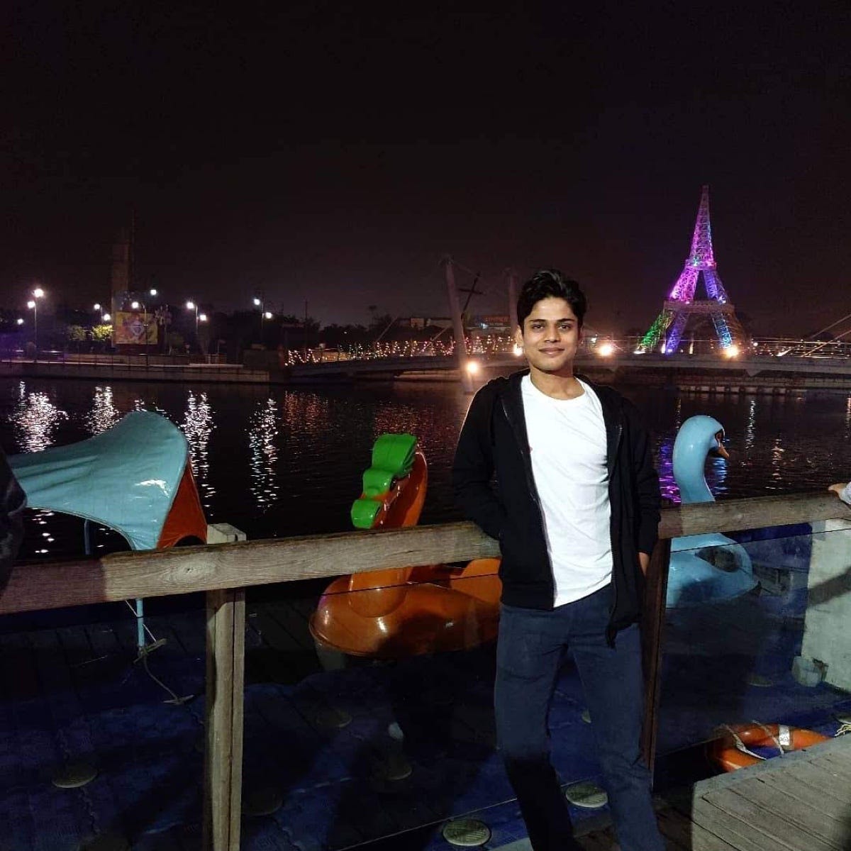 Sanket Saxena – Medium