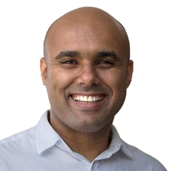 Luciano Medeiros – Medium