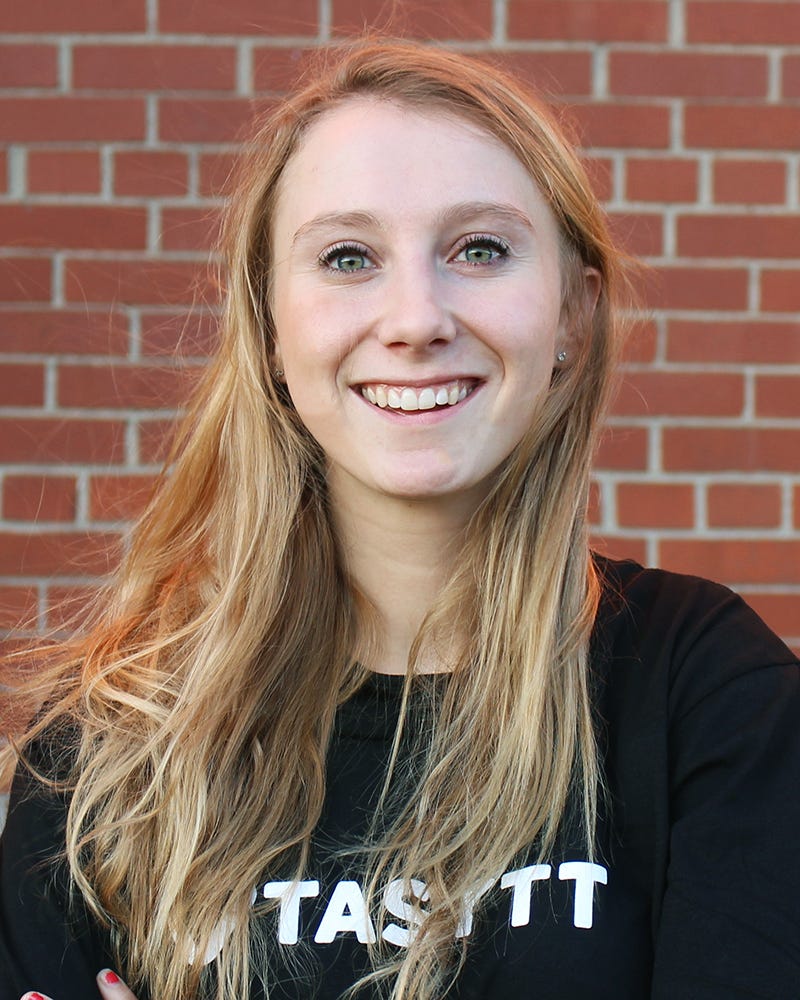 Kate Dye – Medium