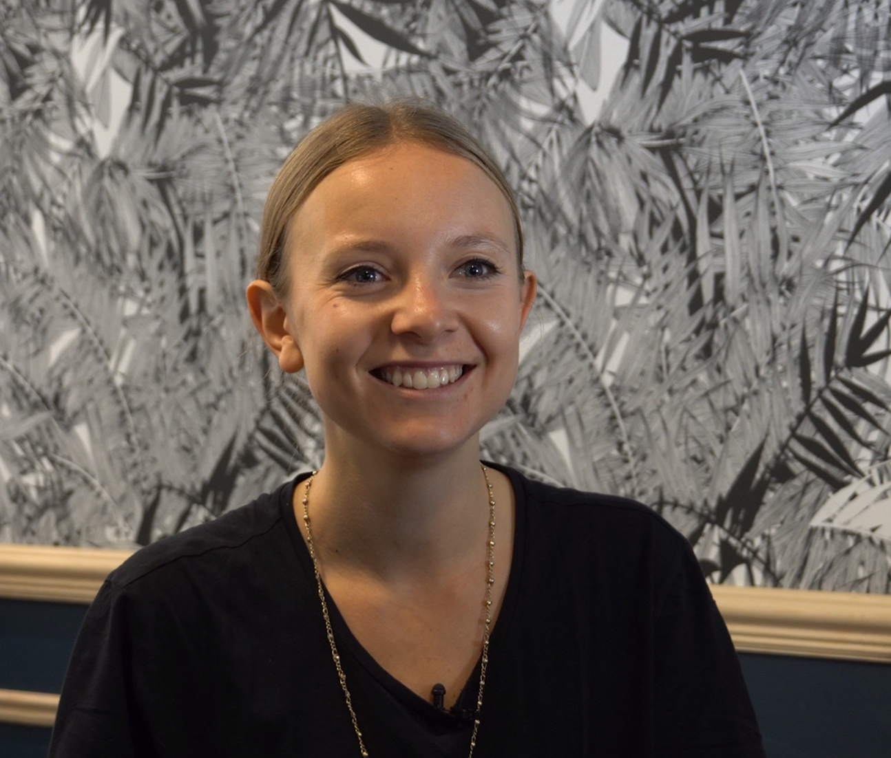 Jess Williams – Medium