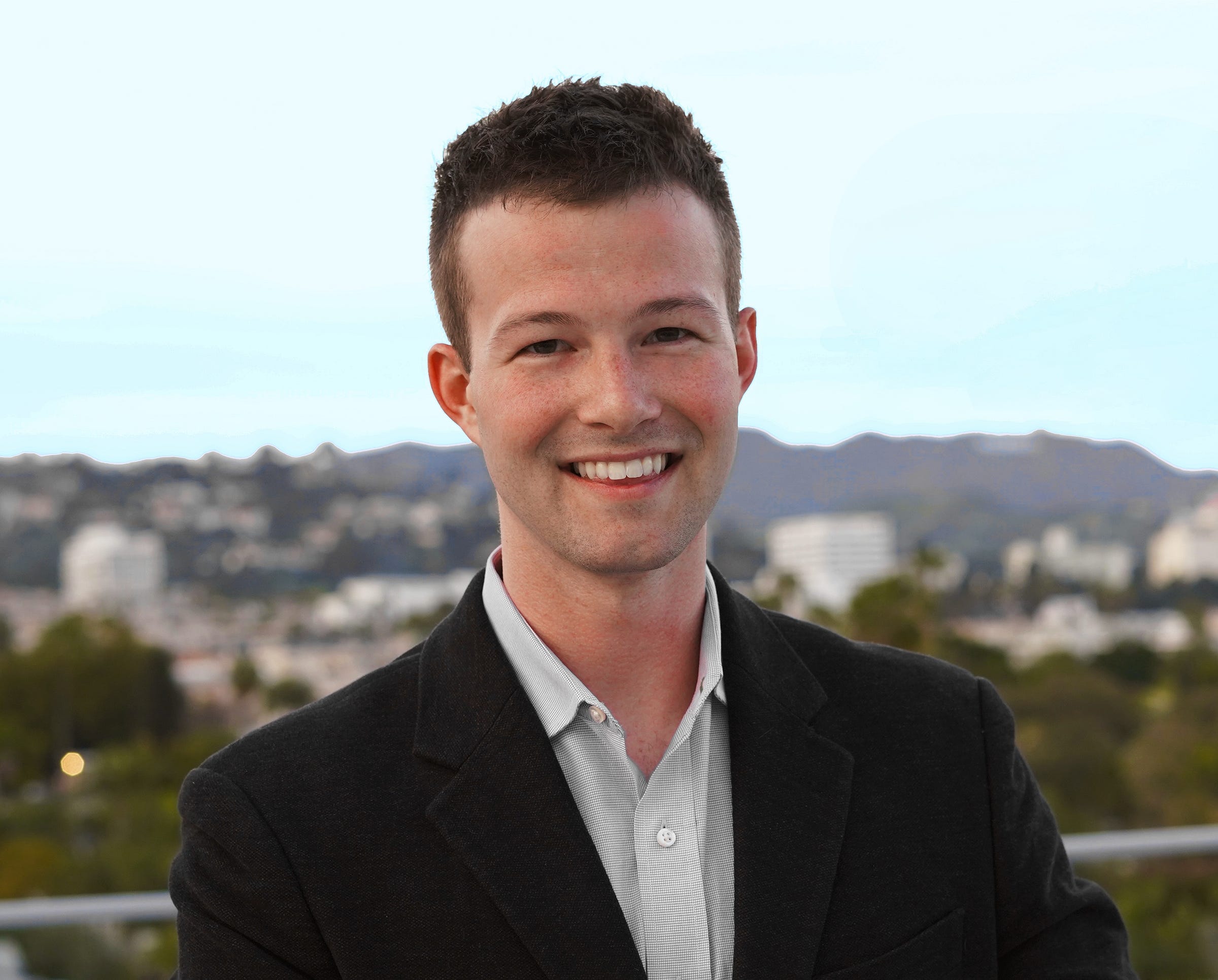 Alex Husted – Medium