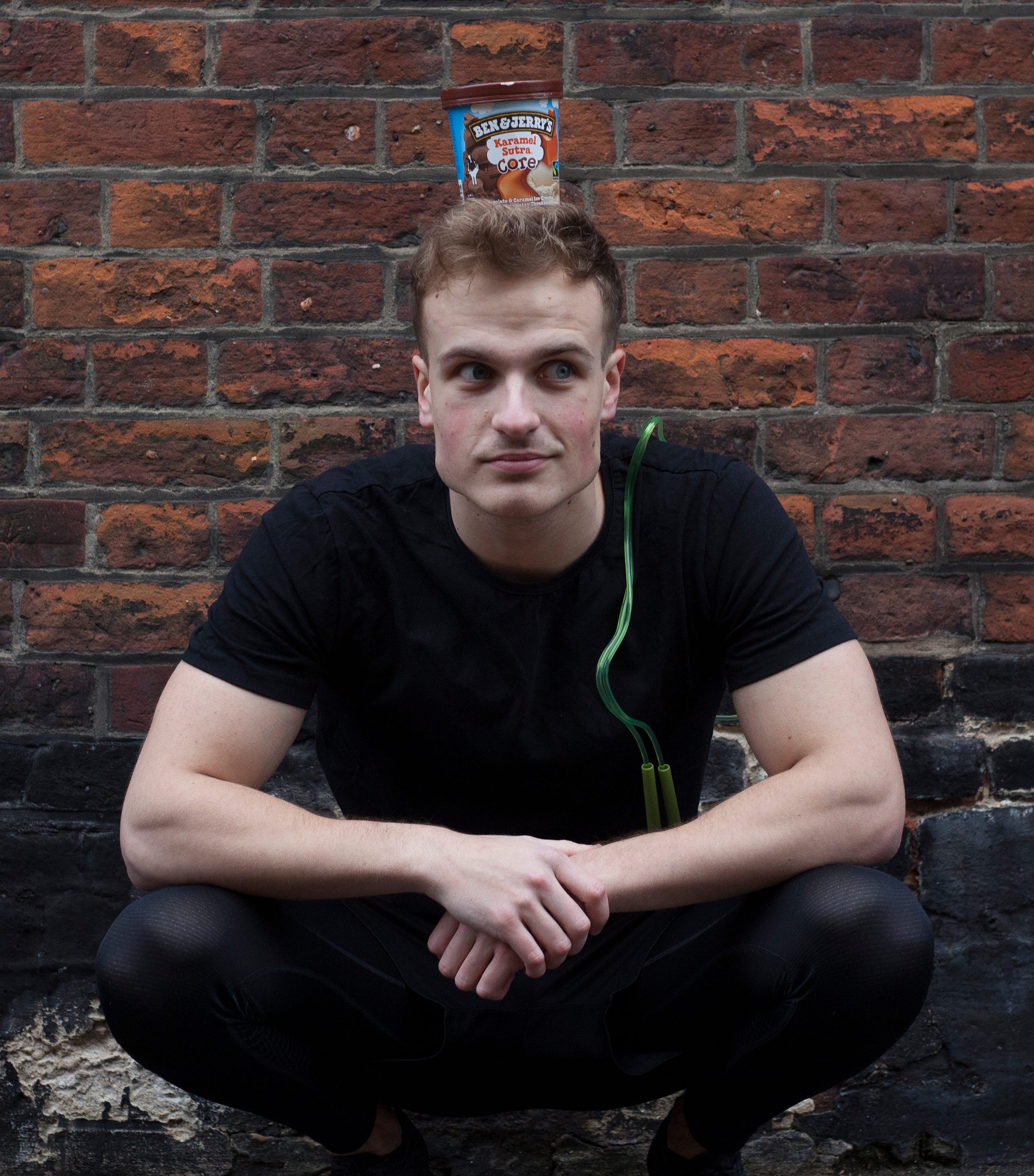 Ollie Thompson – Medium