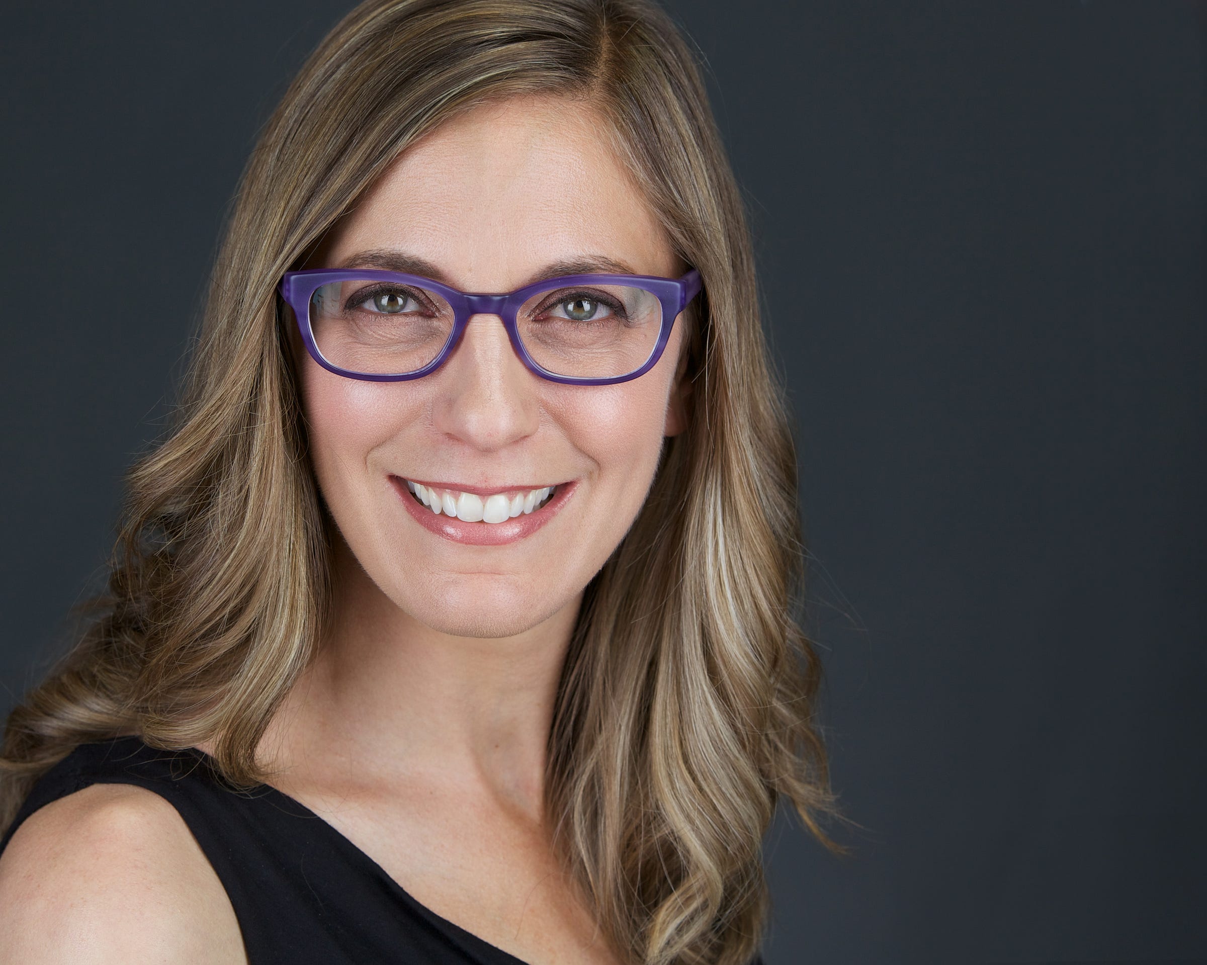 About – Dana Schwartz – Medium