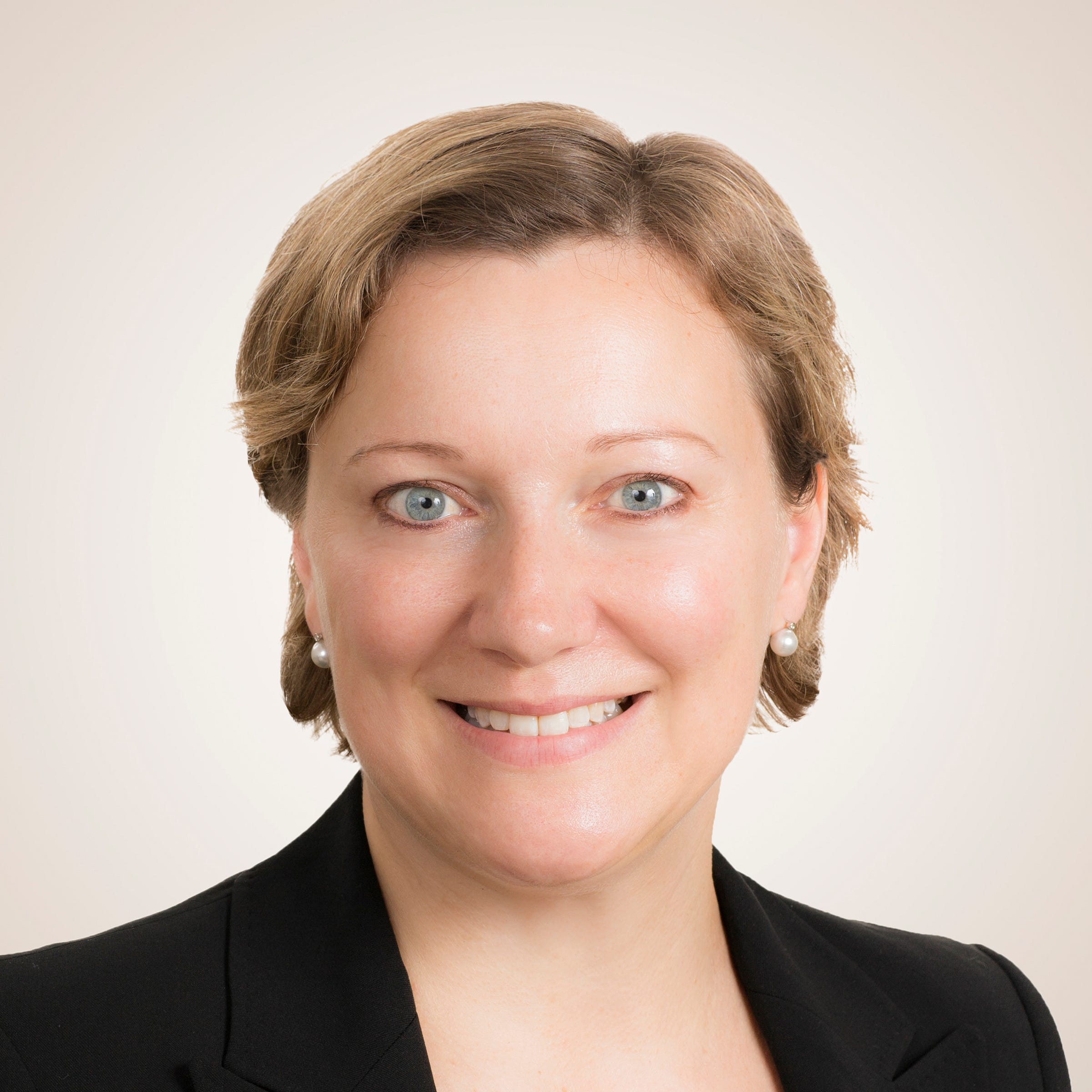louise baker – Medium