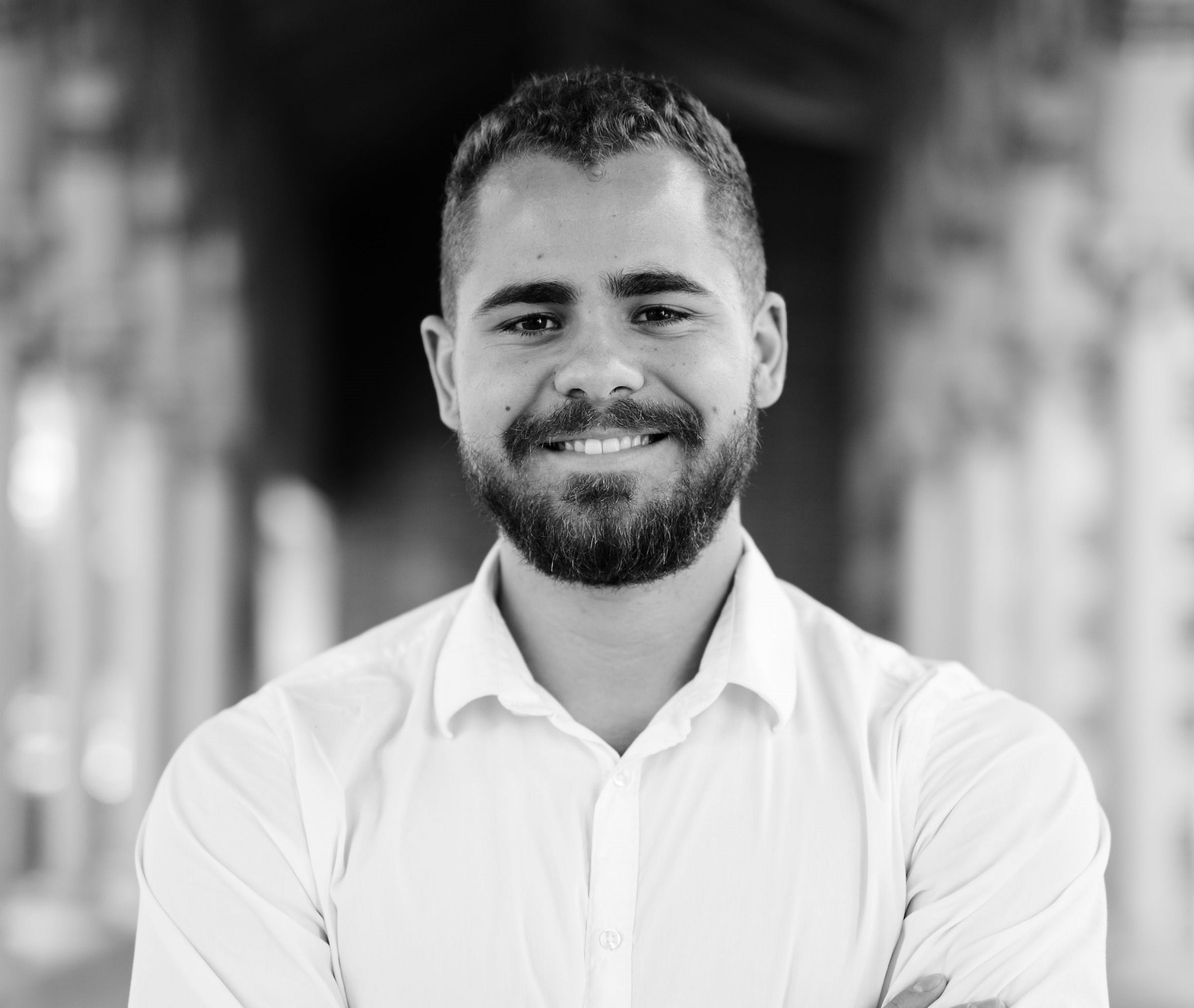 Royden Cooper – Medium