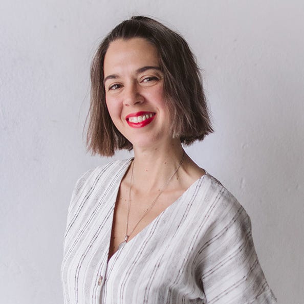 Inés Arroyo – Medium