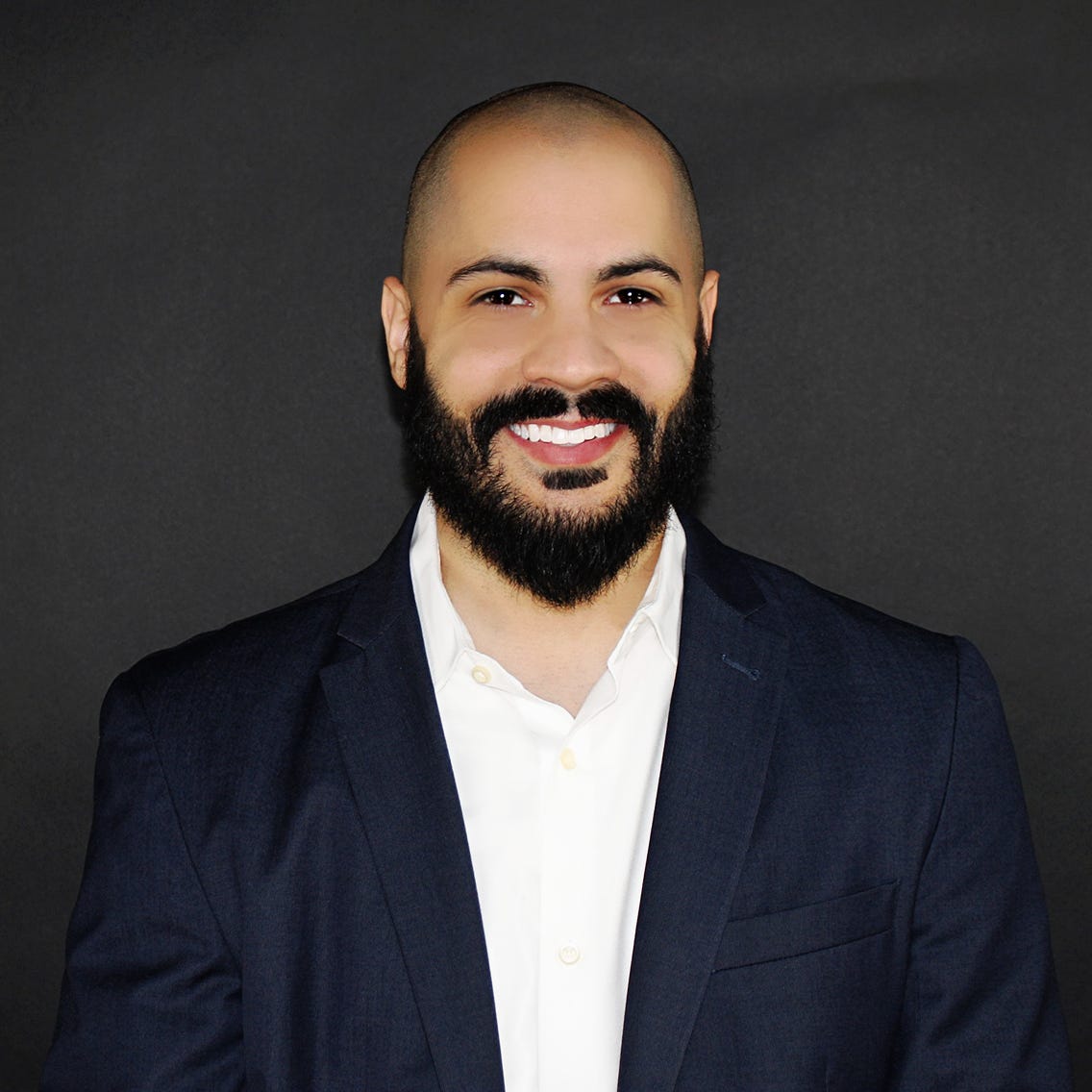 Michael Elliott – Medium