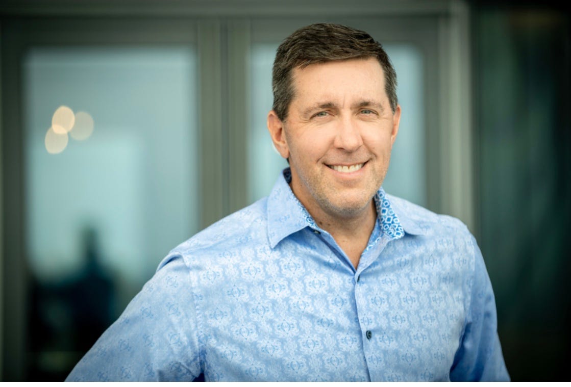 Sean Ford – Medium