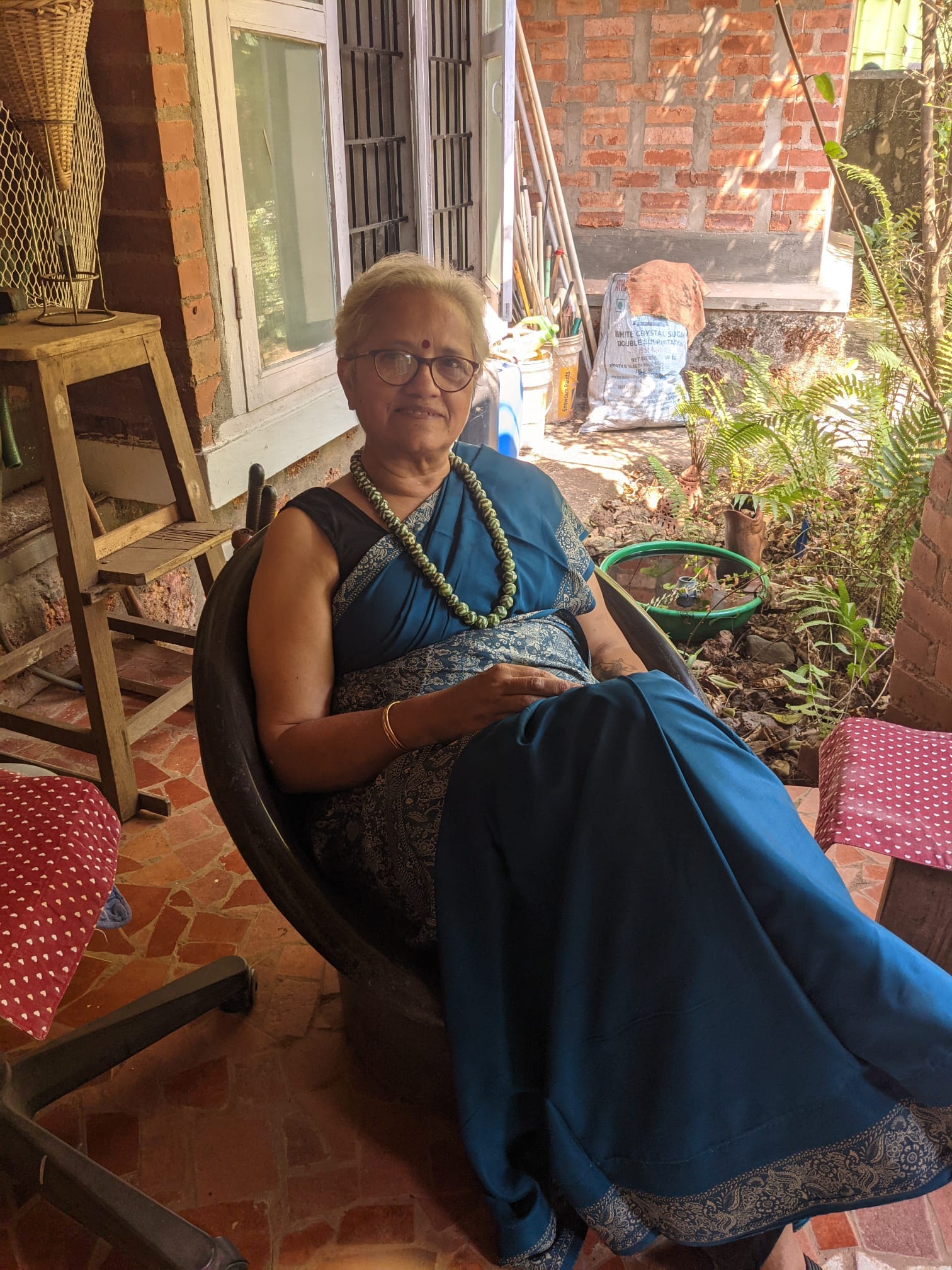 Neena Jacob – Medium