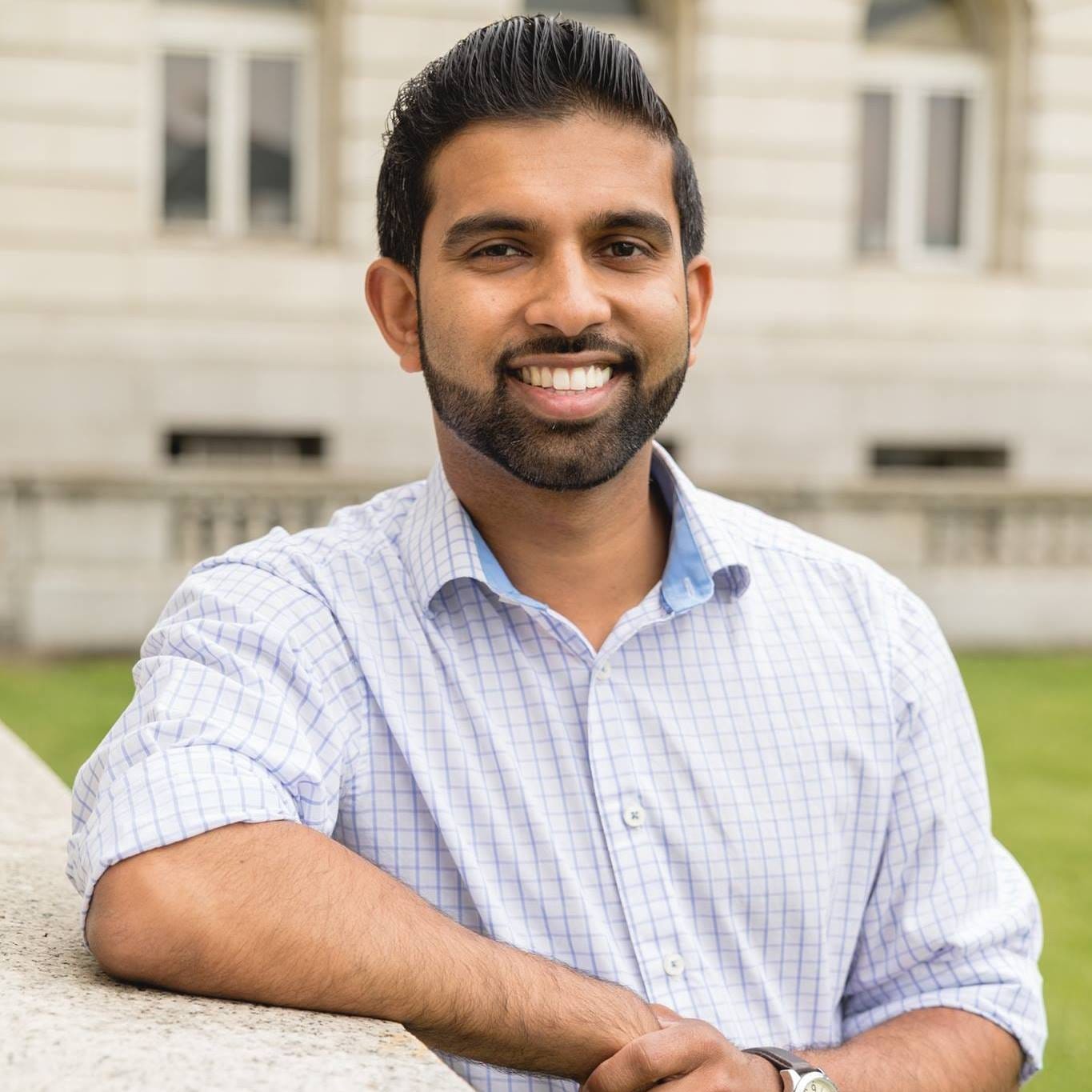 Peter Jacob – Medium