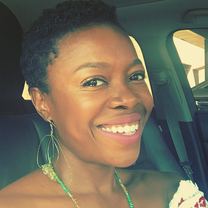 Lashunda Thomas – Medium