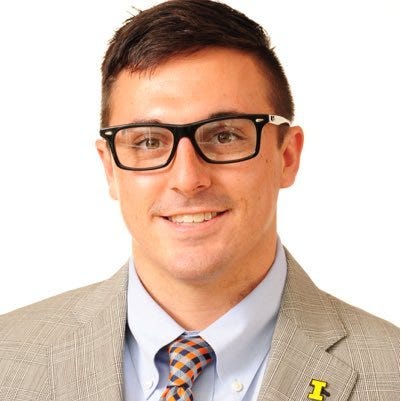 Austin Weaver – Medium