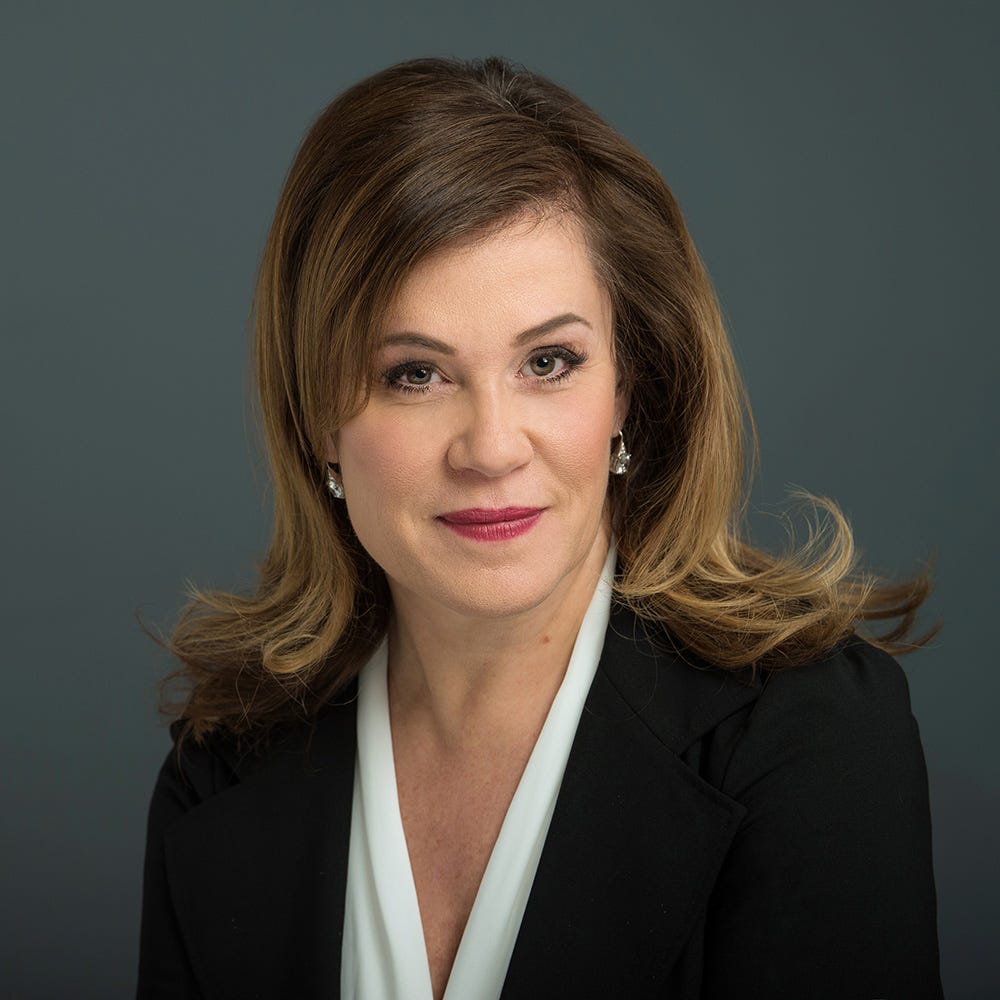 Kelly Duffin-Maxwell – Medium
