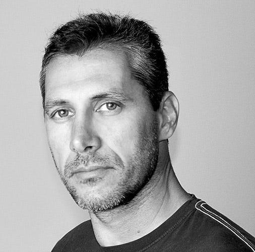 Daniel Sinoca – Medium
