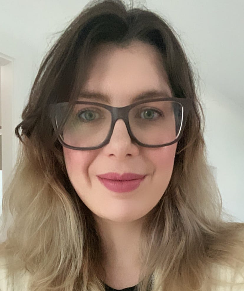 Cara Ellison – Medium