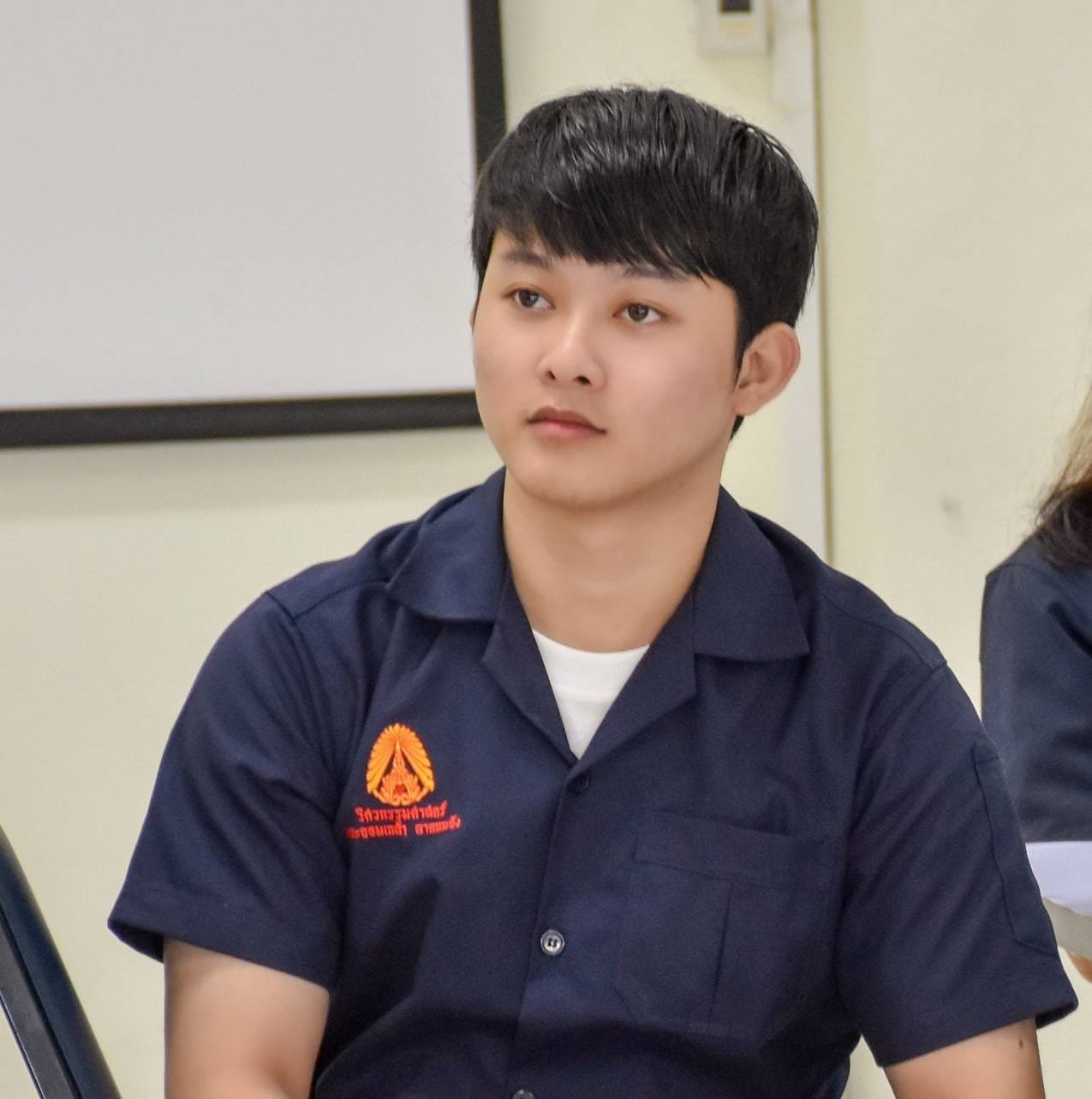 Aattawut Nutlamyong – Medium