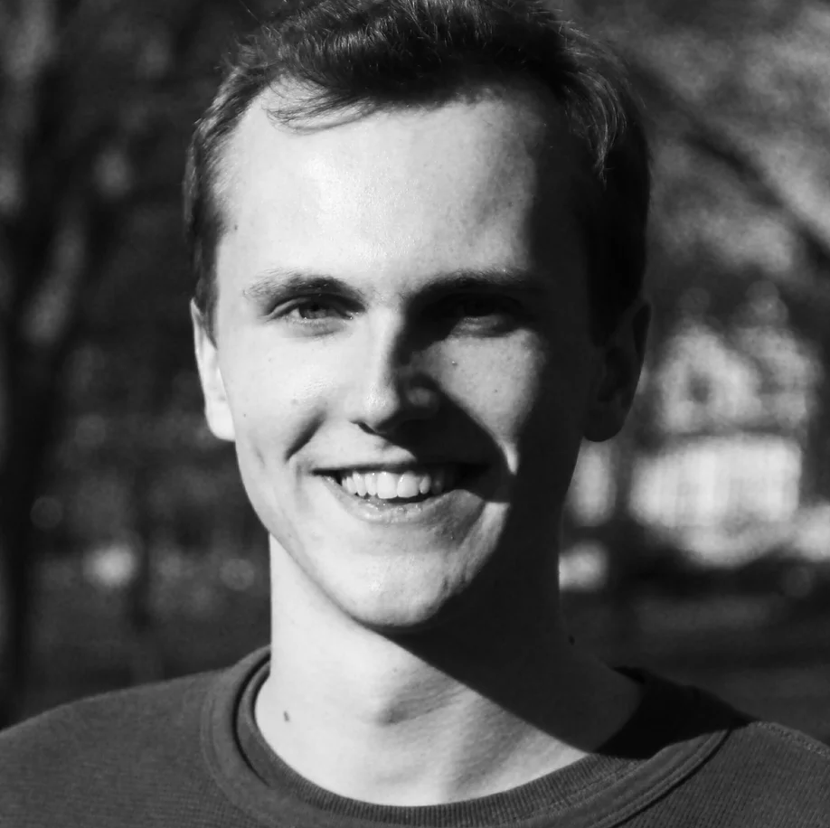 Tom Lang – Medium