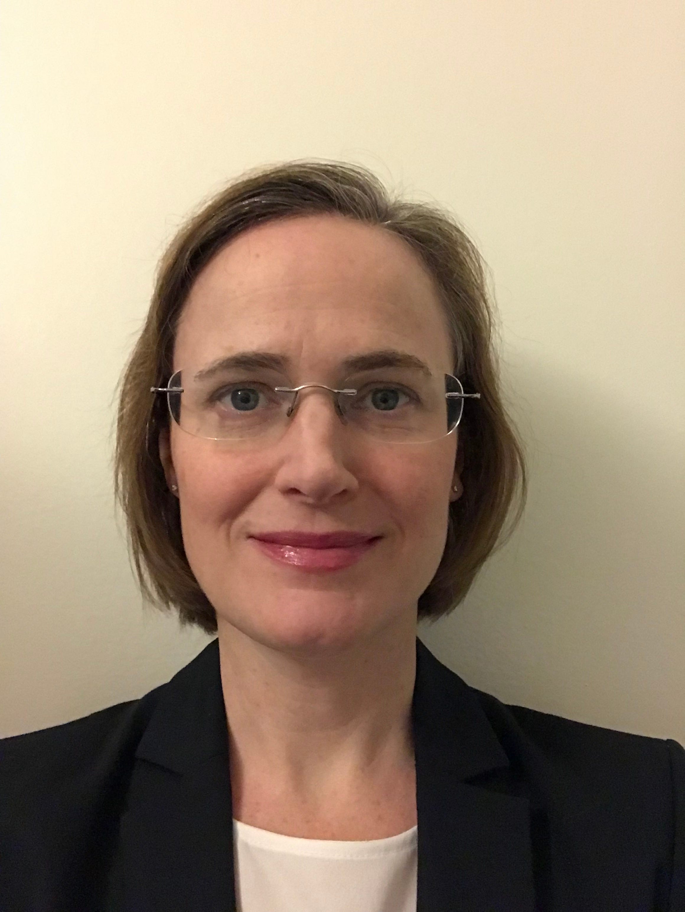 Ellen Walker – Medium