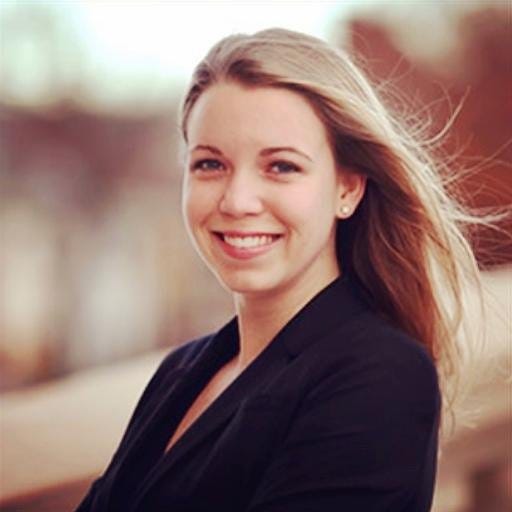 Chloe Pasco – Medium