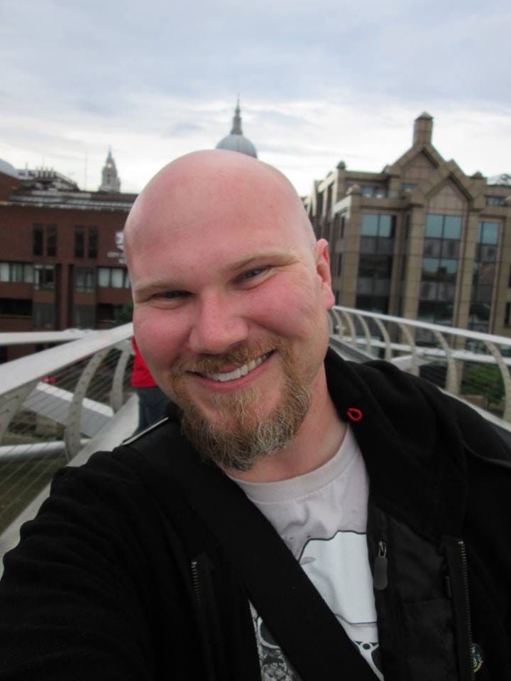 Jesse Buchanan – Medium