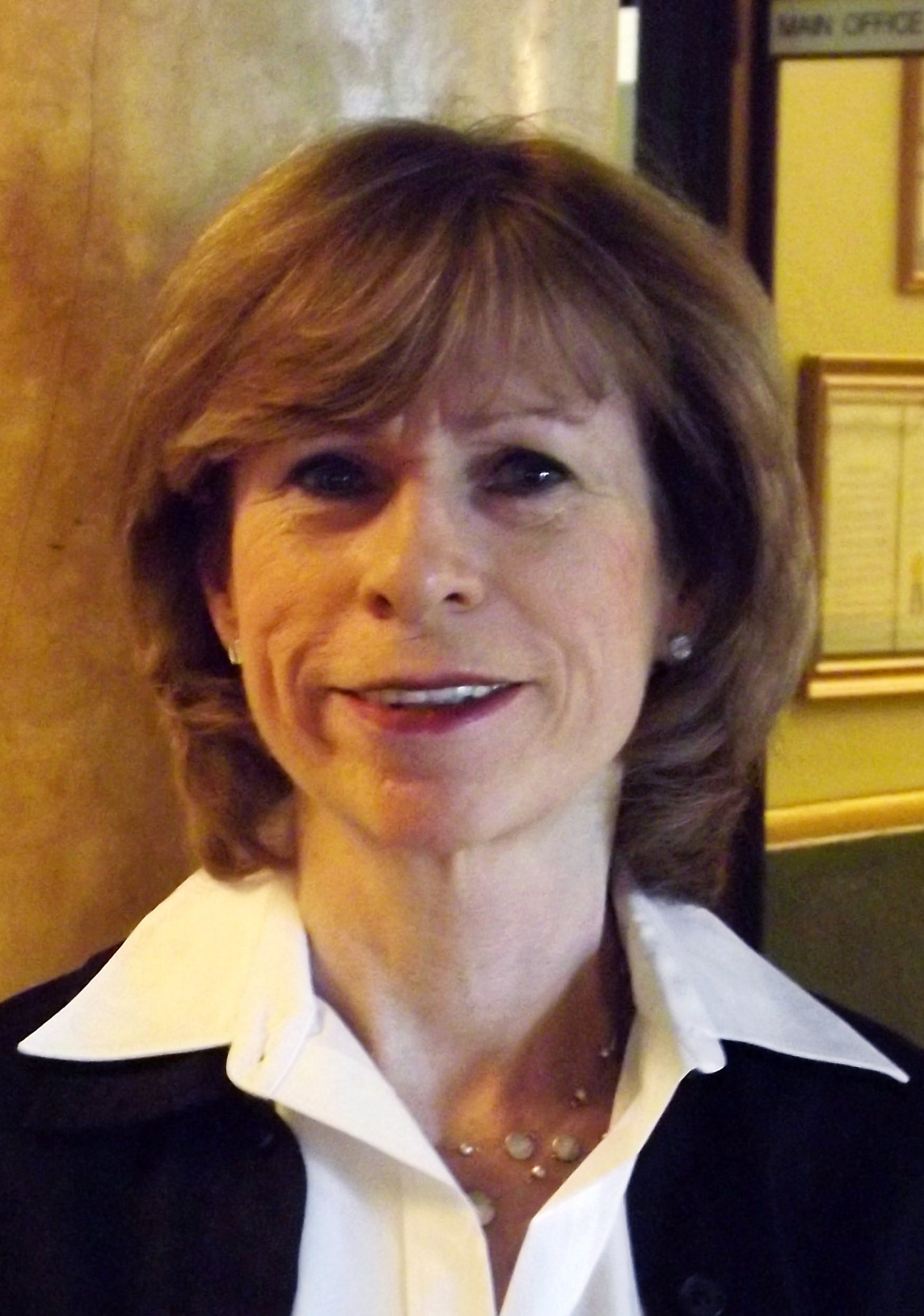Kathleen Brennan – Medium