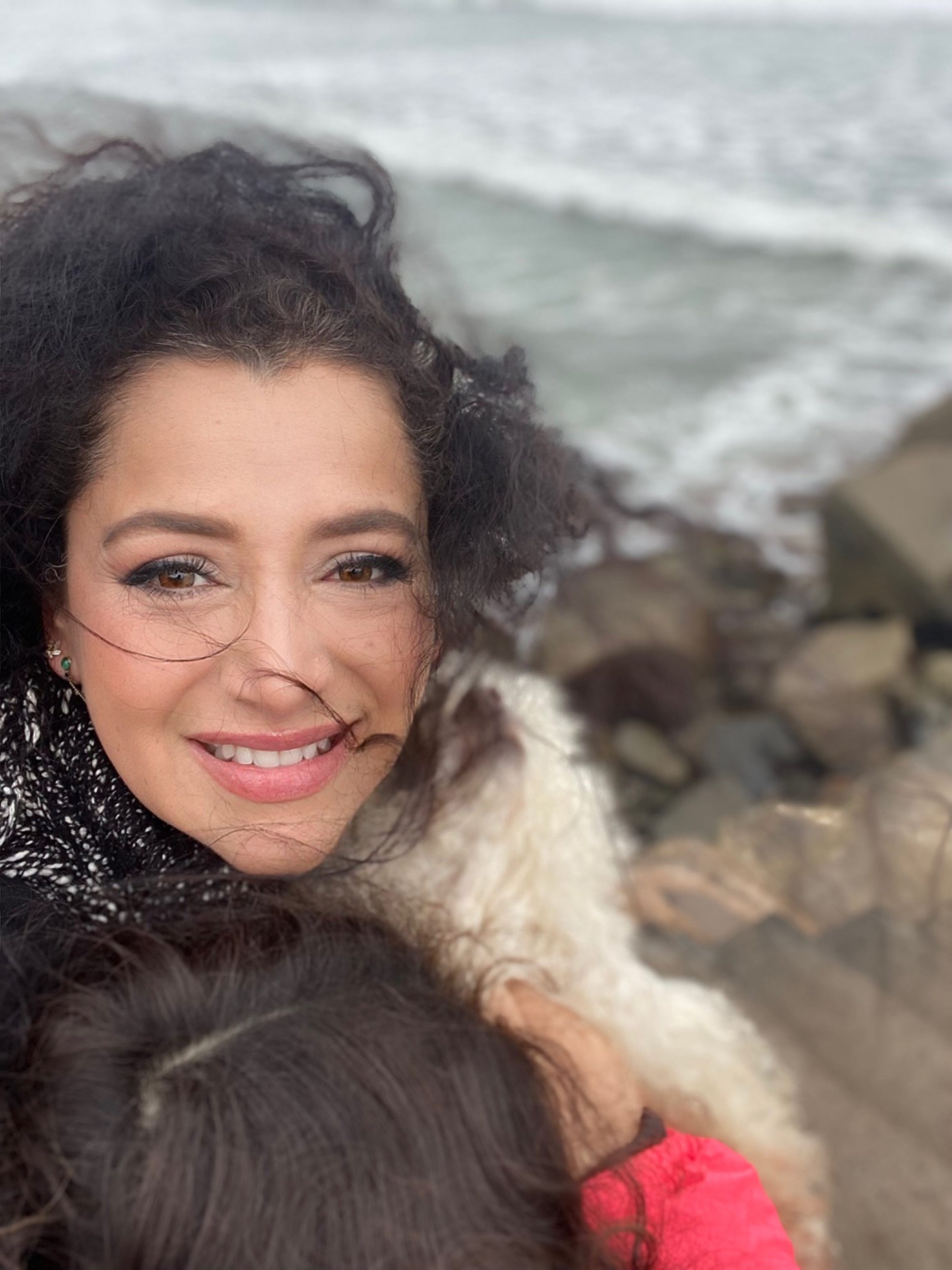 Liz Arias – Medium