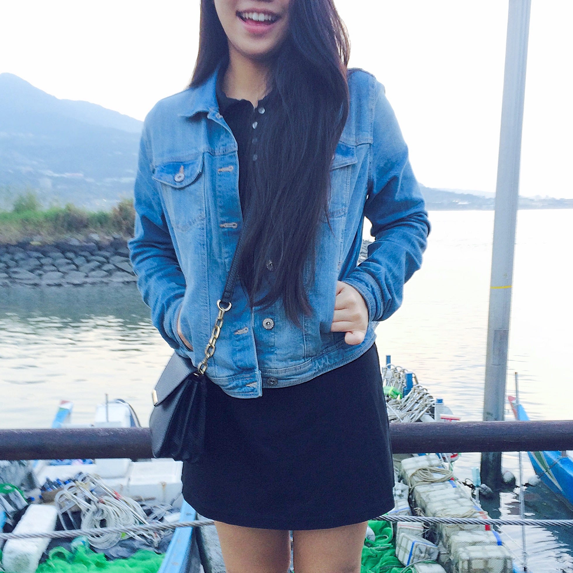 People following Luna Liang