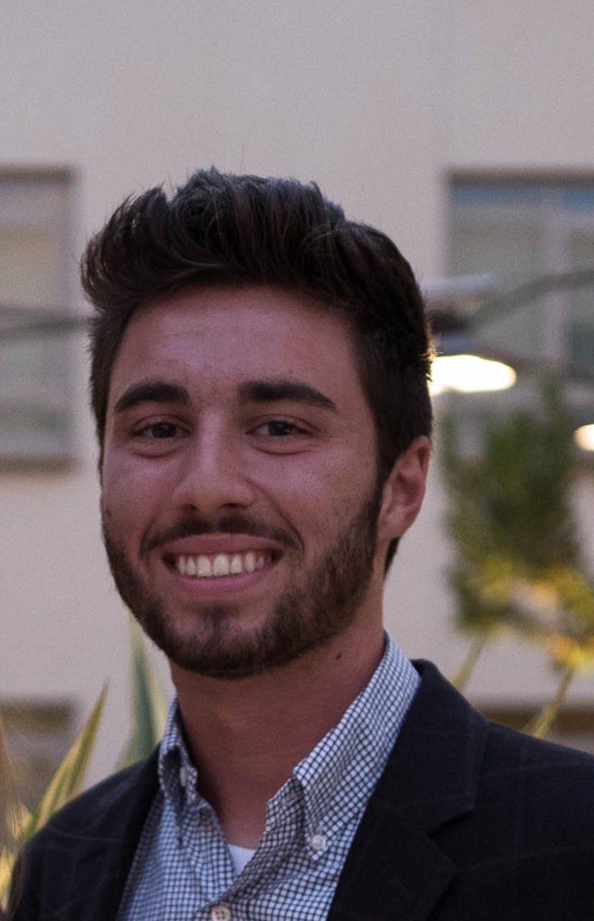 Ben Rich – Medium