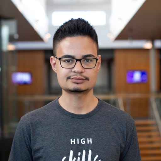 Augusto Cezar – Medium