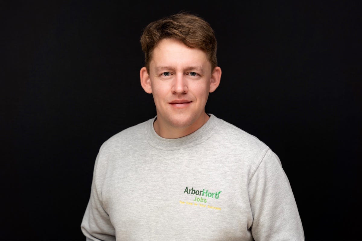 Jonathan Swain – Medium