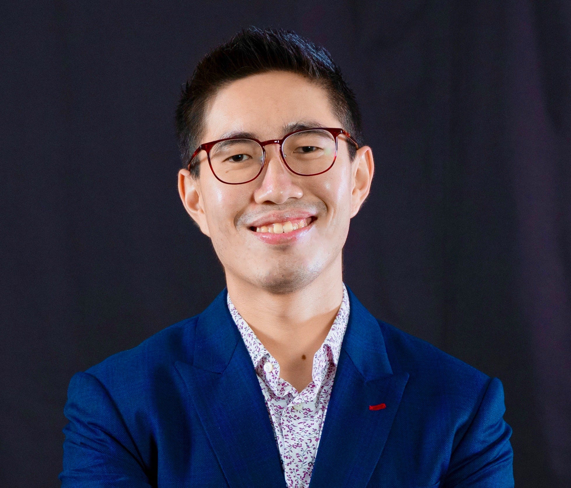 People following Max Koh