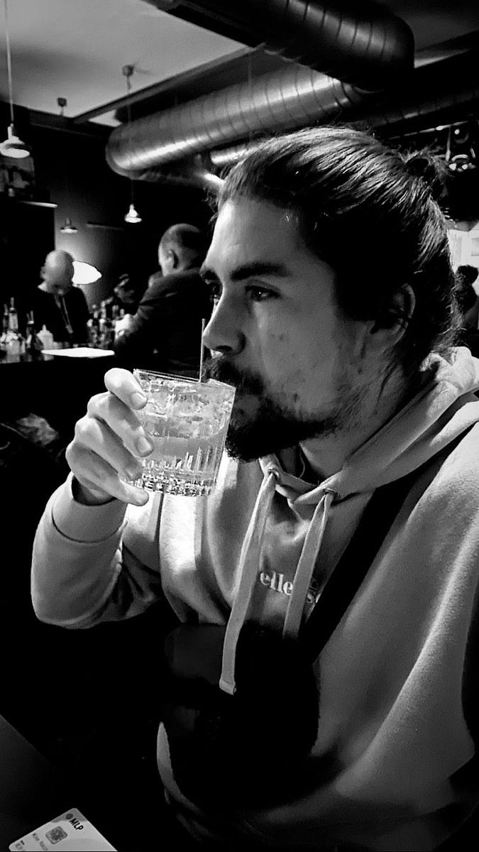 Mike Fischer – Medium