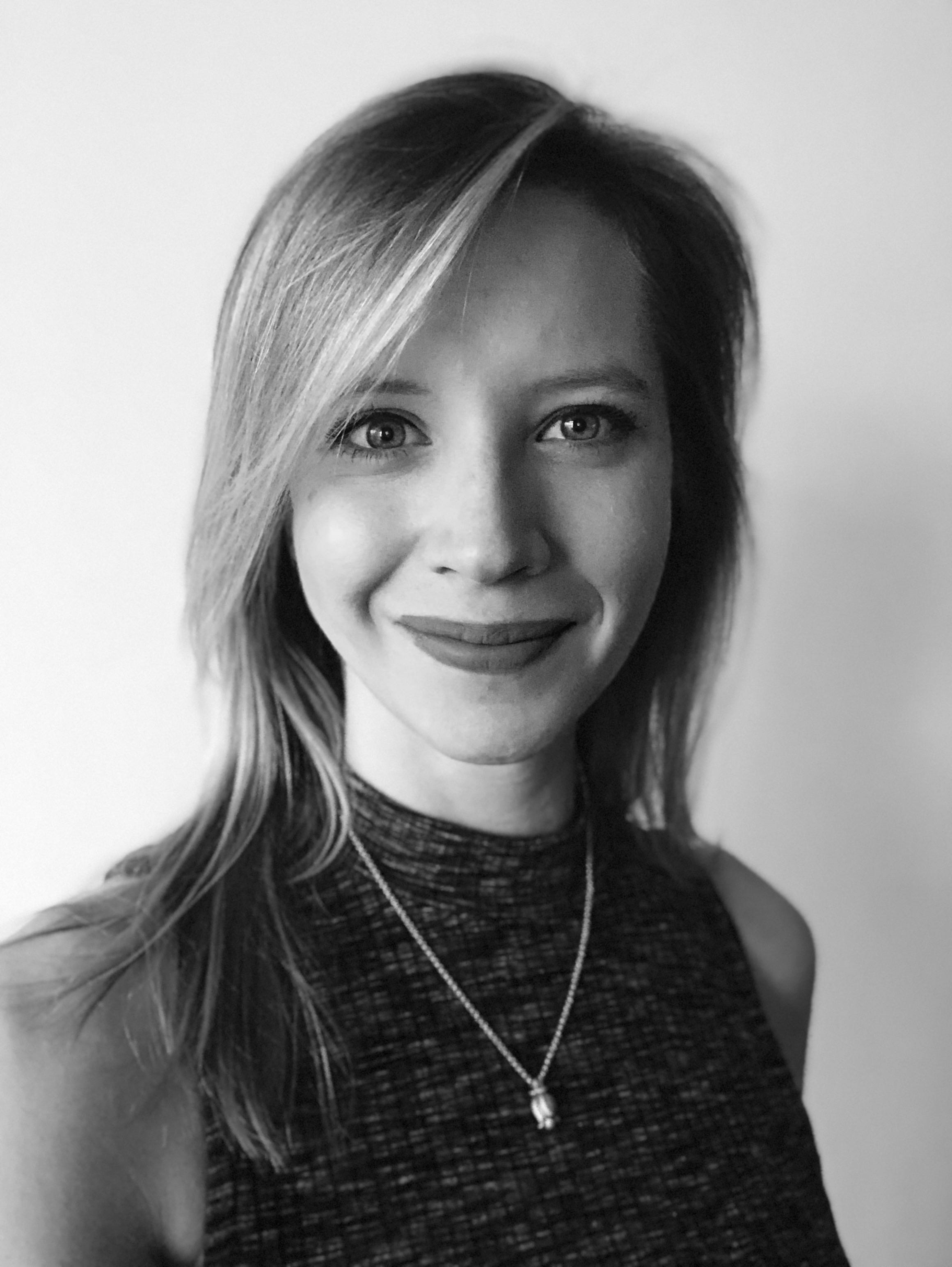 Emily Vaughn – Medium