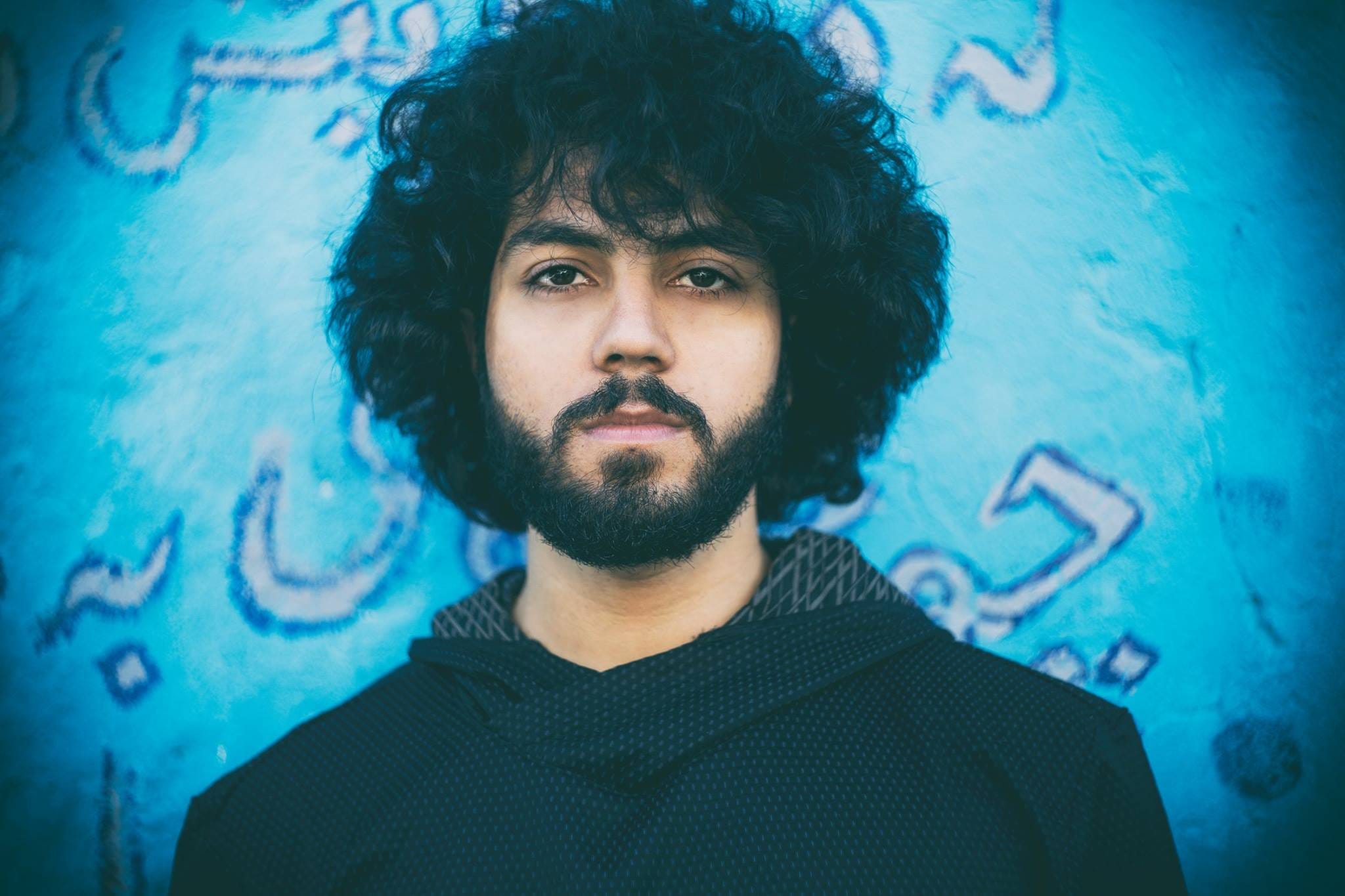 Kia Abhari – Medium