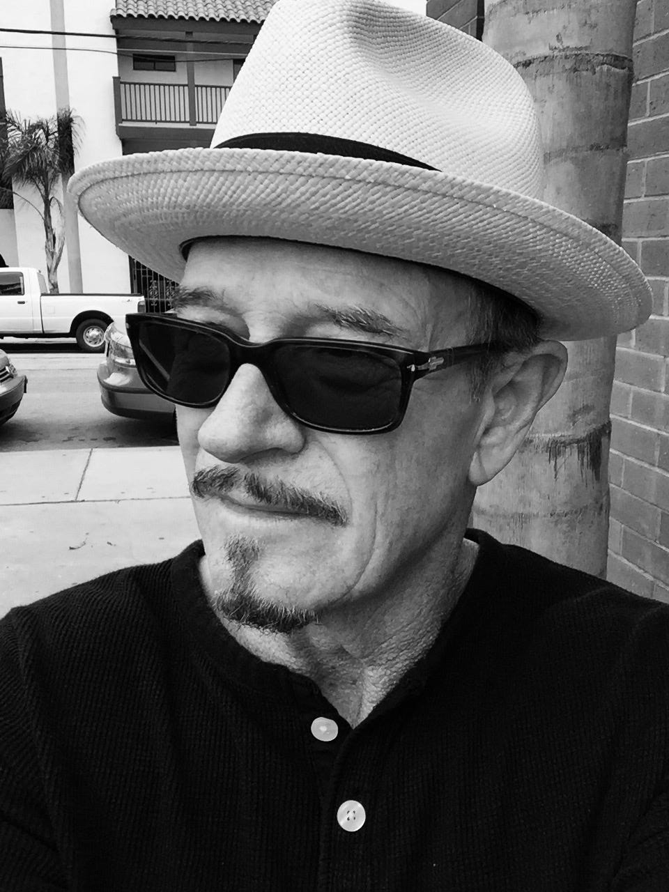 About – Robert Apple – Medium