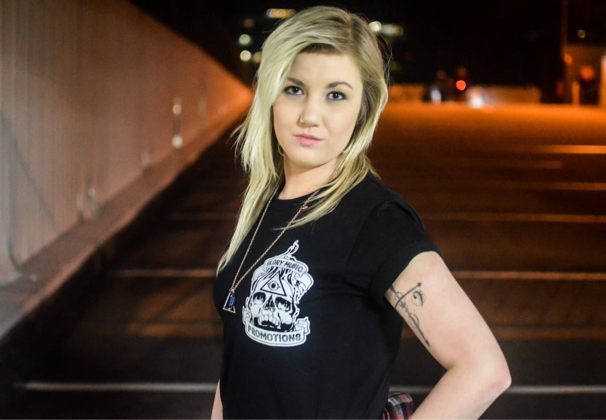 Chloe Kemp – Medium