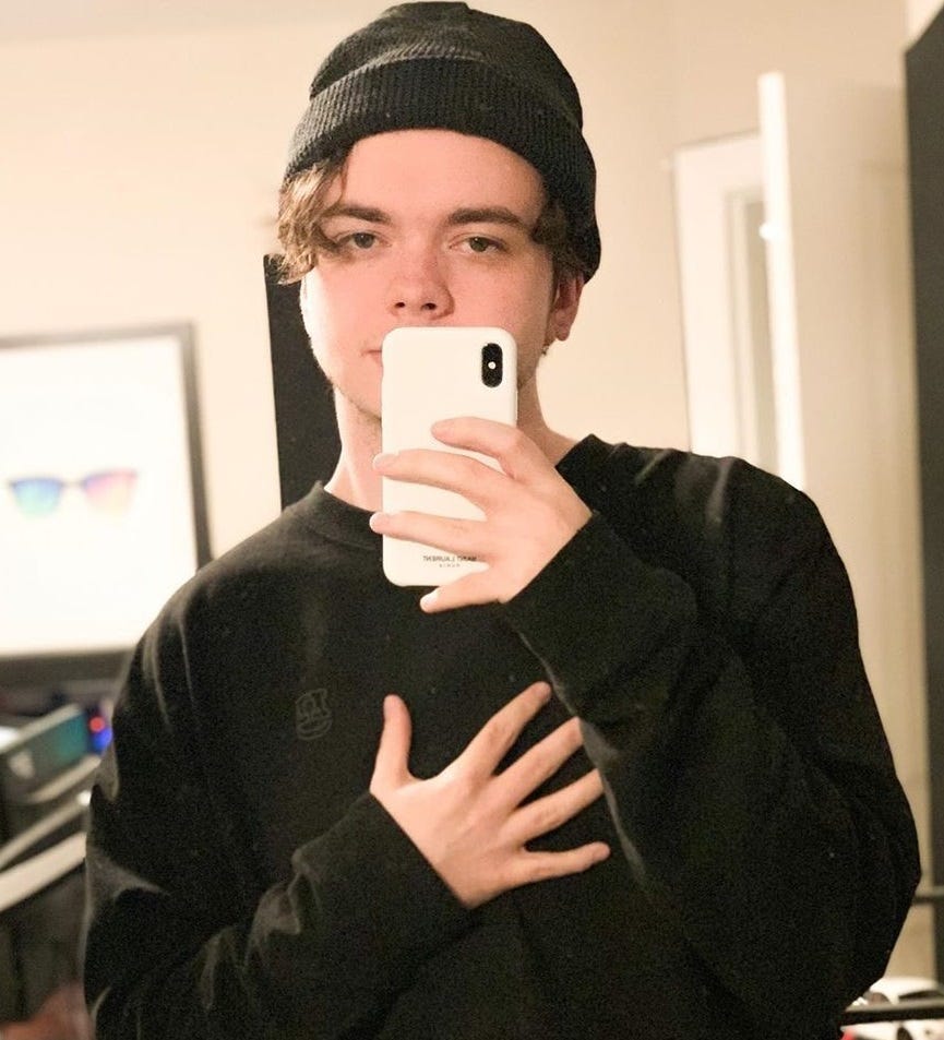 Smii7y Merch – Medium