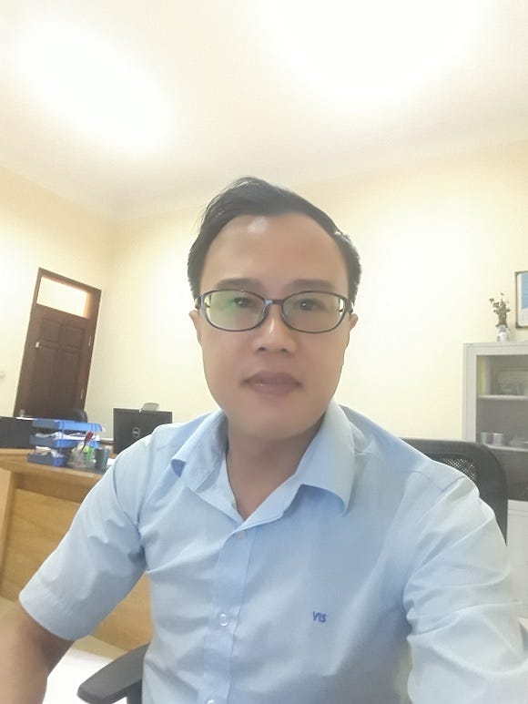 Bui Duc Huy – Medium