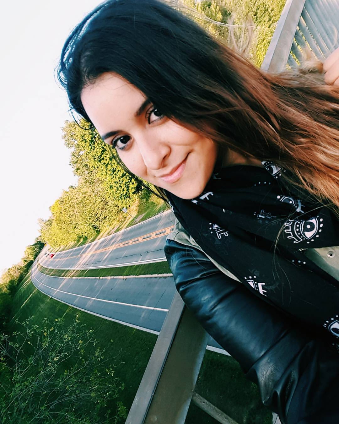 Tina Jo – Medium