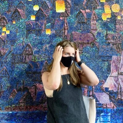 Laura DuCharme – Medium