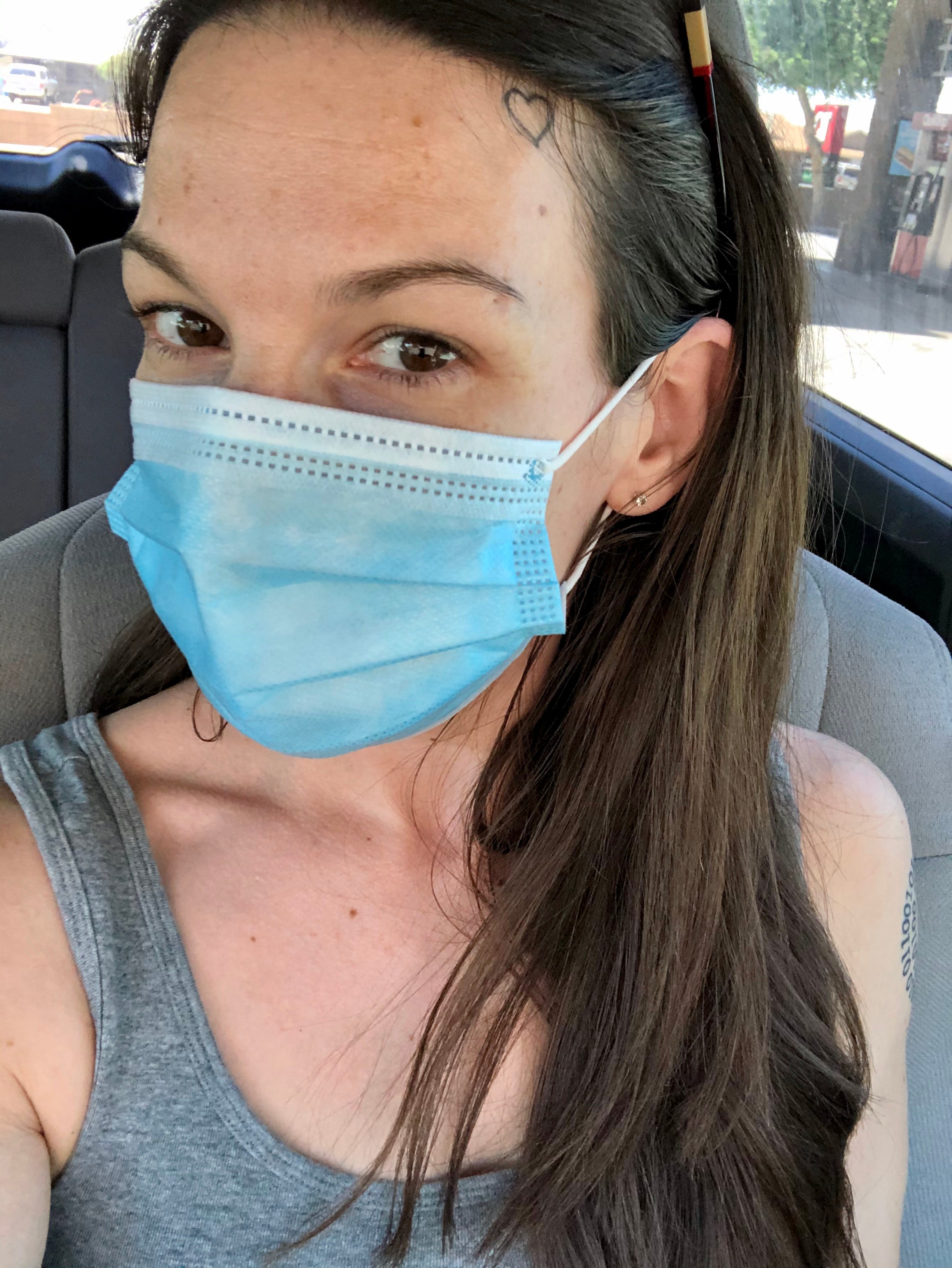 Nina Rocket – Medium