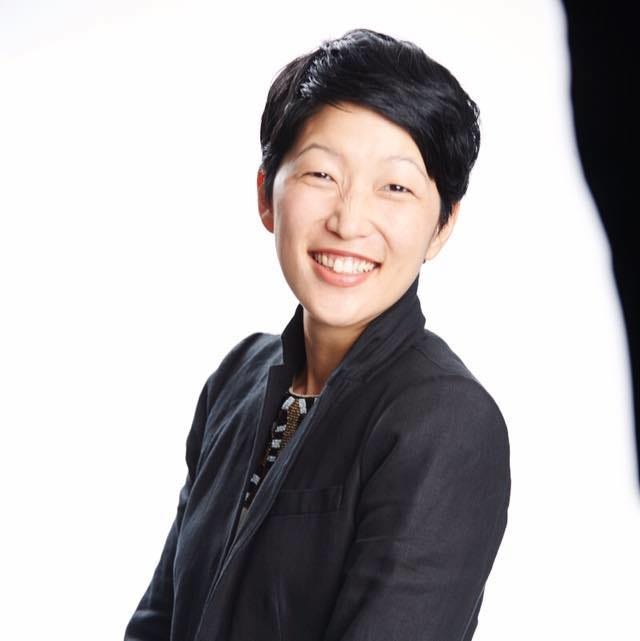 Angie Lee – Medium