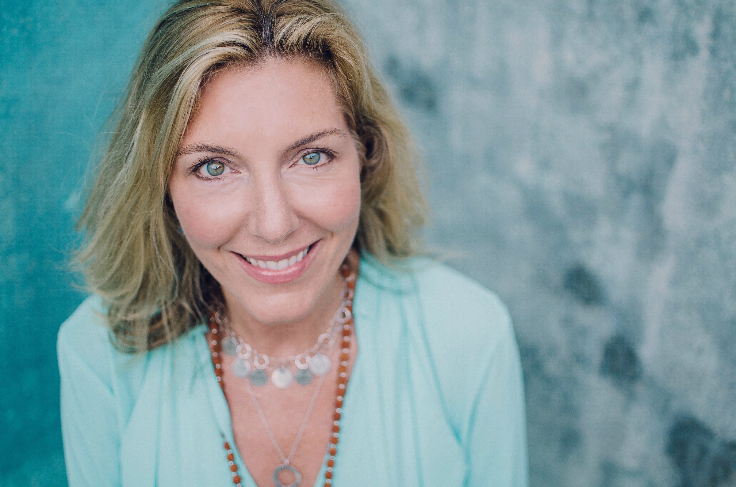 Lisa Tower Coldwell O'Brien – Medium