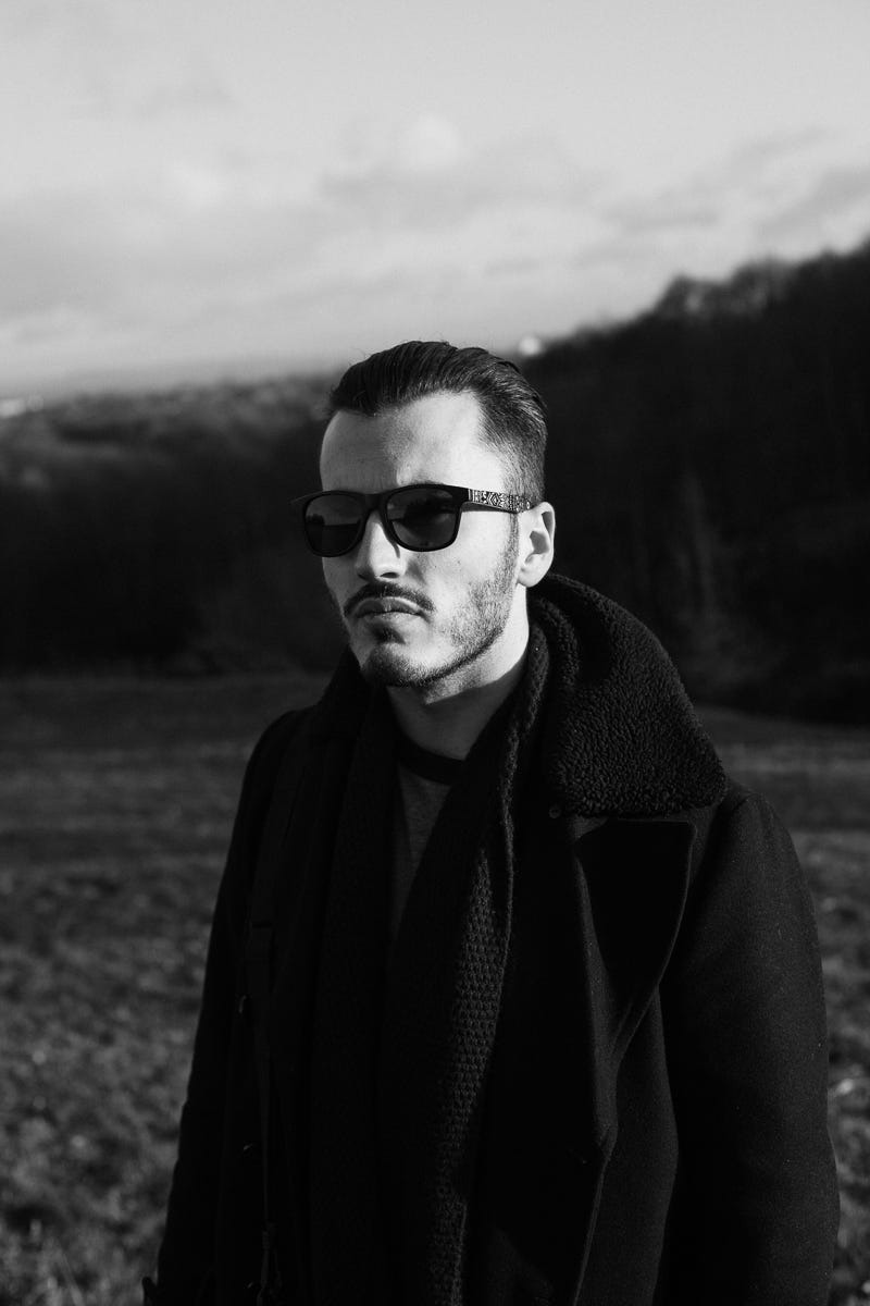 Declan J Keane – Medium