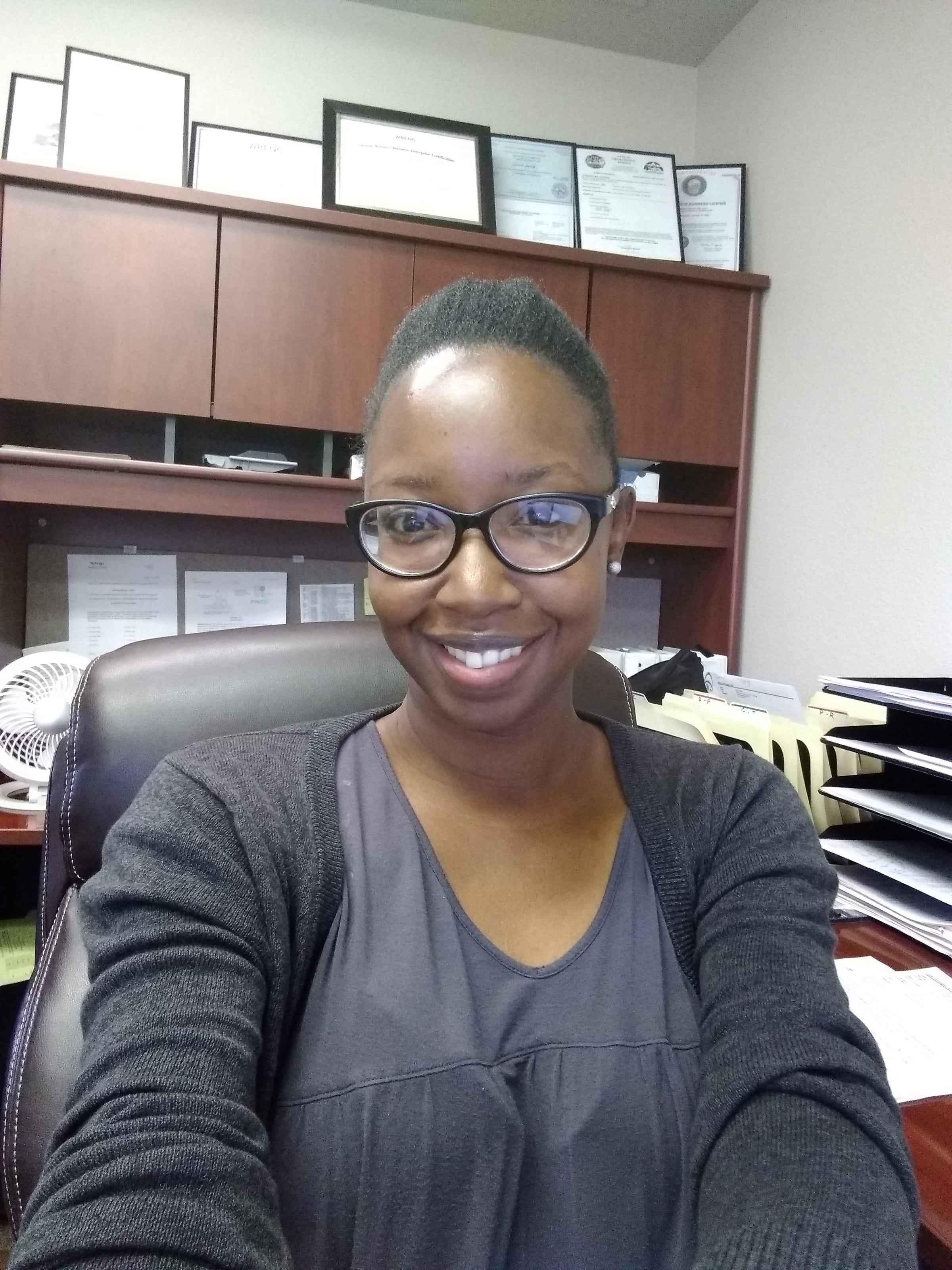 Antoinette Graham – Medium Antoinette Graham – Medium