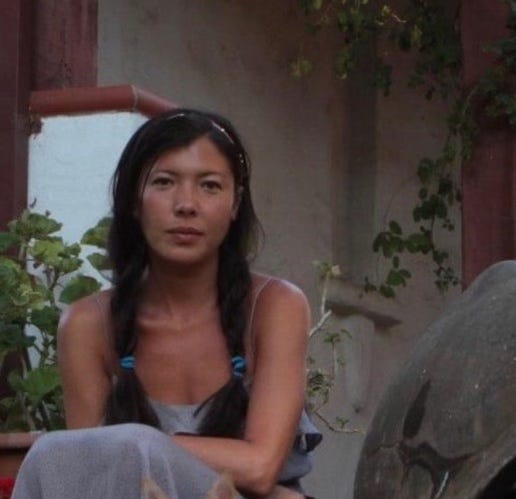 Miye Mccullough – Medium